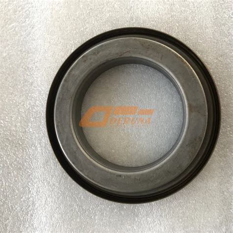 Faw Truck Parts 2402055 A9t C00 C Oil Seal Of The Input Shaft Of The