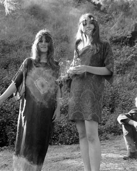 24 Fashion Photos That Will Make You Wish It Were The ‘60s Artofit