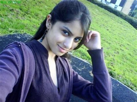 Pakistani College Girls Pictures ~ Indian Actresses