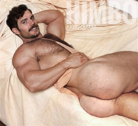 Henry Cavill Fakes Goonboard Photo Boyfriendtv Com