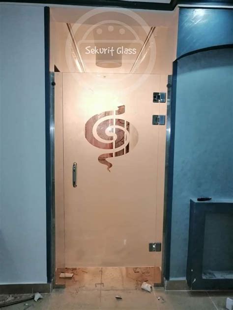 اللوجو و جمال اللوجو 😍😍👌 باب ب ورشه زجاج سكوريت وخام Facebook