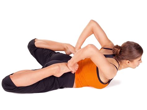 Bhekasana Frog Pose How To Do And Its Benefits