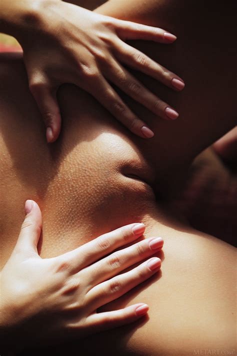 Freshly Shaved Show Off Porn Pic