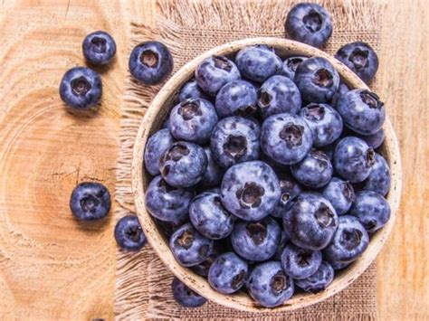 25 Different Types Of Berries To Benefit Your Health Insanely Good