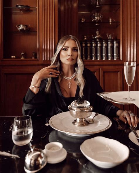 Anul Asta A Fost Tare Bun Cu Mine Mi A Reintregit Familia Mi A Dat Mai Mult Sens Si Maturitate