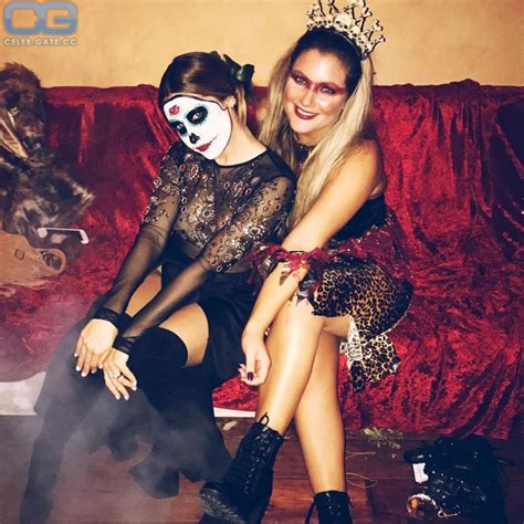 Ashley Tisdale Nude Pictures Onlyfans Leaks Playboy Photos Sex Scene Uncensored