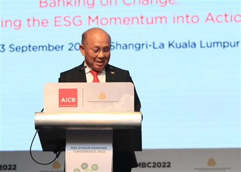 Azman Hashim Ethical Banking Initiatives Digital Banking To Enhance Malaysias Banking