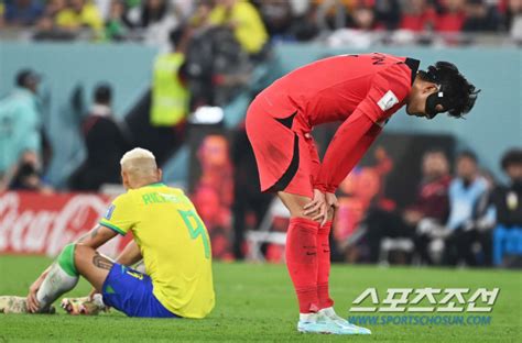 손흥민 내가 아픈 건 괜찮다우리 선수들이 자랑스러워