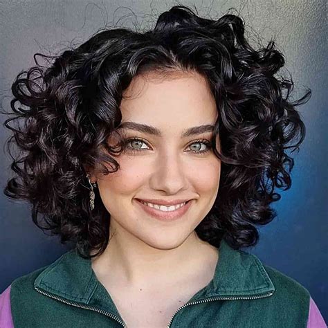 Best Haircuts For Curly Hair Heart Shaped Face Popular Mens Haircuts