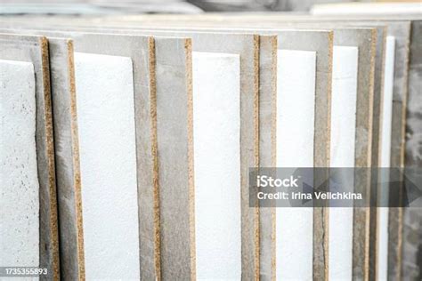 Sip 구조용 단열 패널로 만든 목조 프레임 하우스의 건물 건설 Osb 지향 스트랜드 보드 Eps 발포 폴리스티렌 에너지 효율적인 친환경 친환경 캐나다 기술 Friendly