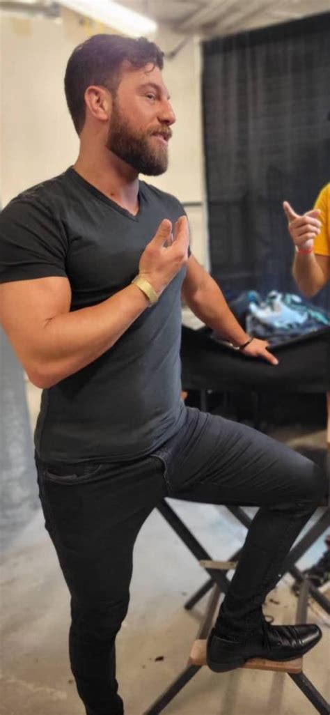 Drew Gulak Scrolller