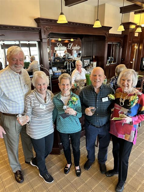 Mccrite Plaza Social Club Mccrite Plaza