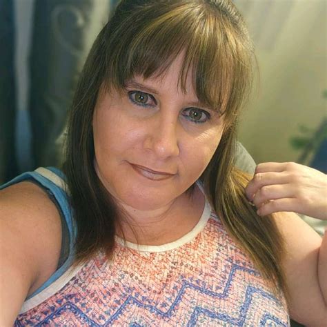 Kelly Hi West Bend Personals