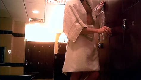 Locker Room Bulge Battle Thisvid Com