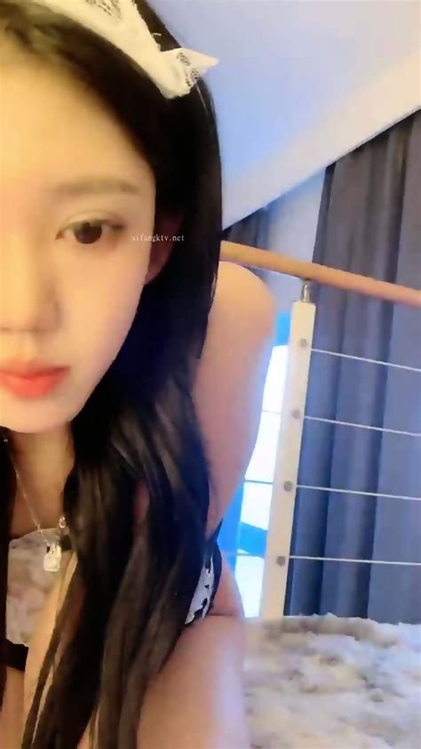 Cc 绿播女神下海 明星颜值 02 Eporner