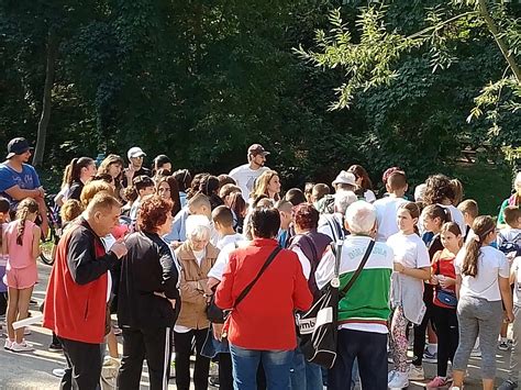 Плевен се включи в Световния ден на ходенето СНИМКИ