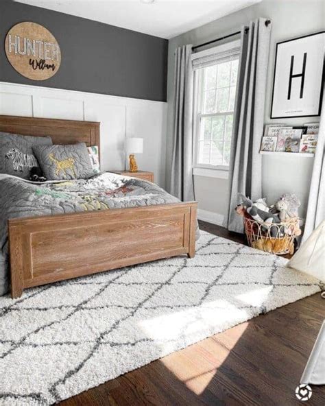 35 Impressive Rug Under Bed Ideas To Transform A Bedroom