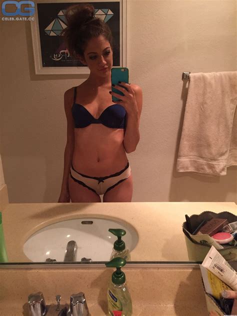 Mia Serafino Nude Pictures Onlyfans Leaks Playboy Photos Sex Scene