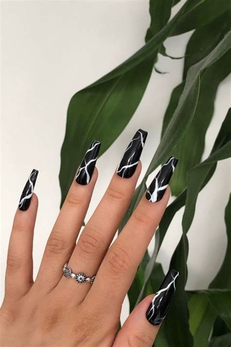 51 Black And White Nails For A Strikingly Bold Look Thefab20s
