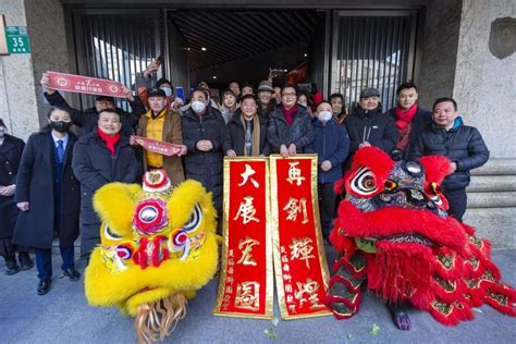 最强阵容重启“笑天地”，每周五到长江剧场看滑稽戏啦！澎湃号·政务澎湃新闻 The Paper