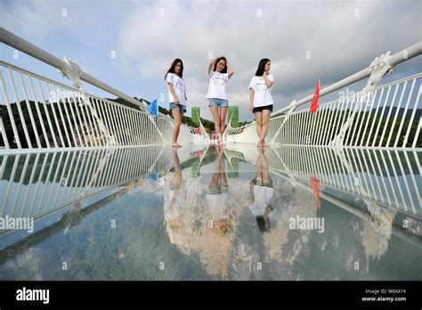 Chinese Beauties Walk On The Worlds Longest And Highest Glass Bottomed