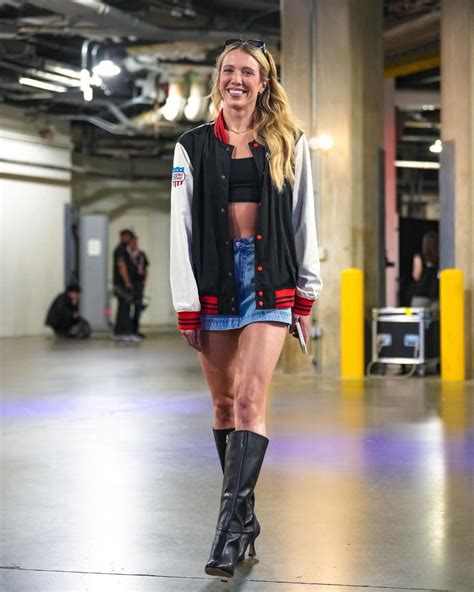 Tunnel Vision Wnba Fashion Shows Flourishing We Never Stop