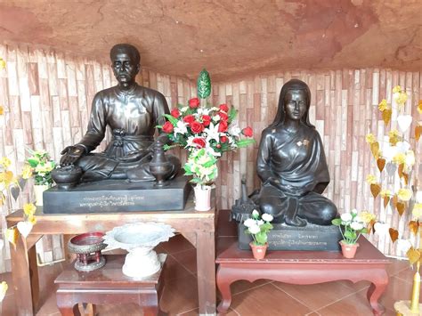 รูป วัดเจติยาคีรีวิหาร วัดภูทอก Wongnai