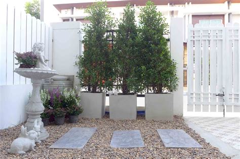 แต่งสวนหน้าบ้าน และหลังบ้านทาวน์เฮ้าส์ในราคา 3 หมื่น