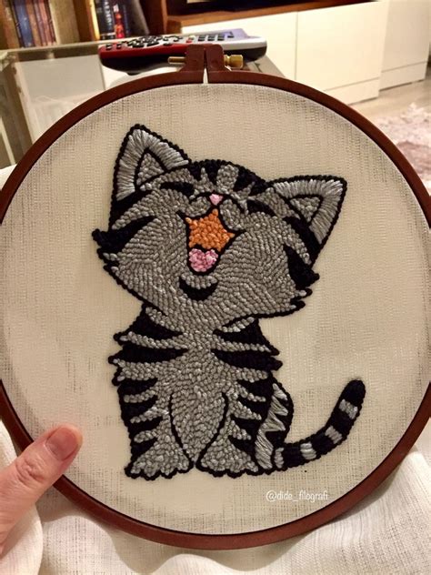 Punch Needle Cute Cat Kırlentler Elişi Fikirleri Nakış Desenleri