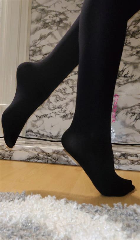 She Loves Pantyhose Nylons4ever Pantyhose Girls