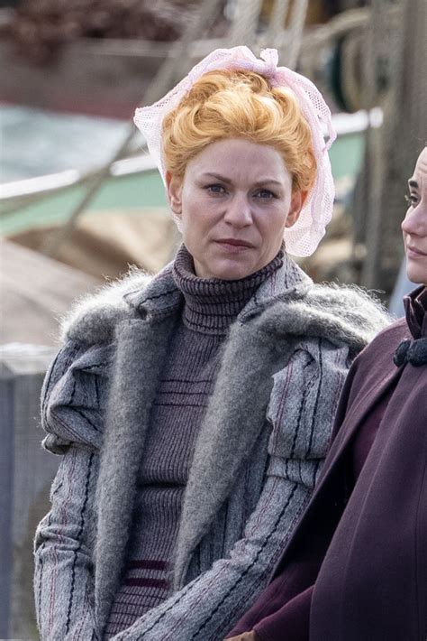 Claire Danes Style Clothes Outfits And Fashion Celebmafia