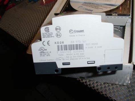 Crouzet Millenium 3 Xd26 Plc With 88970109 Programming Cable Ebay