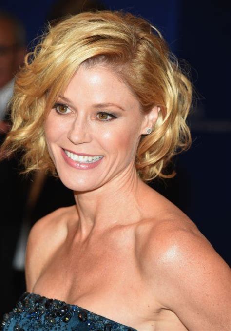Pictures And Photos Of Julie Bowen Julie Bowen Hair Short Hair Cuts