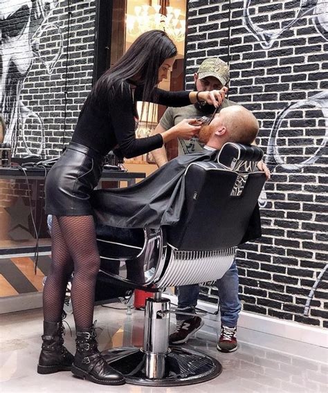 Pin Van Esteban Op Pin Up Hair Salon Kapsalons Haar