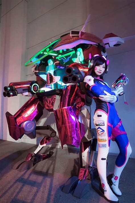 D Va Sexycosplayguns Overwatch Cosplay Amazing Cosplay Best Cosplay