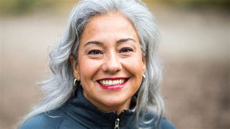 12 Rare Behaviors That Quietly Instill More Confidence According To Psychology Yourtango