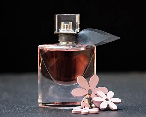 The Art Of Applying Cologne A Comprehensive Guide For Men