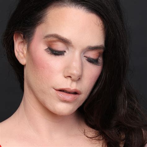 Anna Lev ‎תמונות נוספות מהסט עם אבישי וענבר Avishaicouture