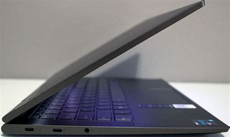 Lenovo Yoga I Review Premium Intel Evo Laptop On A Budget Hothardware
