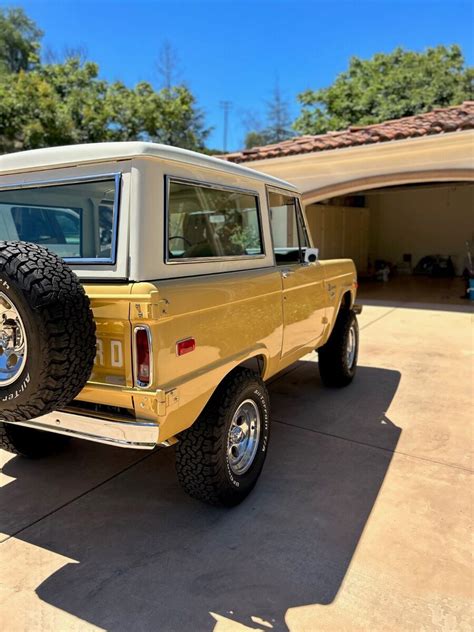 Fully Restored 1975 Ford Bronco For Sale