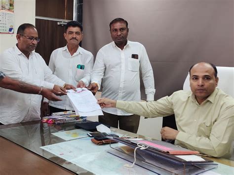 Protest Against Pressure Relief Operation In Botad City Not Lorry Throat But Proposed To Remove