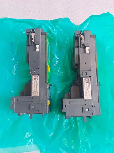 Schneider Lv847602 Schneider Micrologic 5 0x Lv847602 Acb Relay 2ah7l