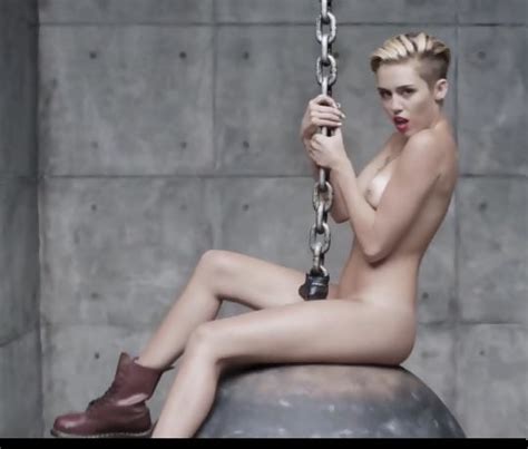 Miley Cyrus Wrecking Ball Shemale