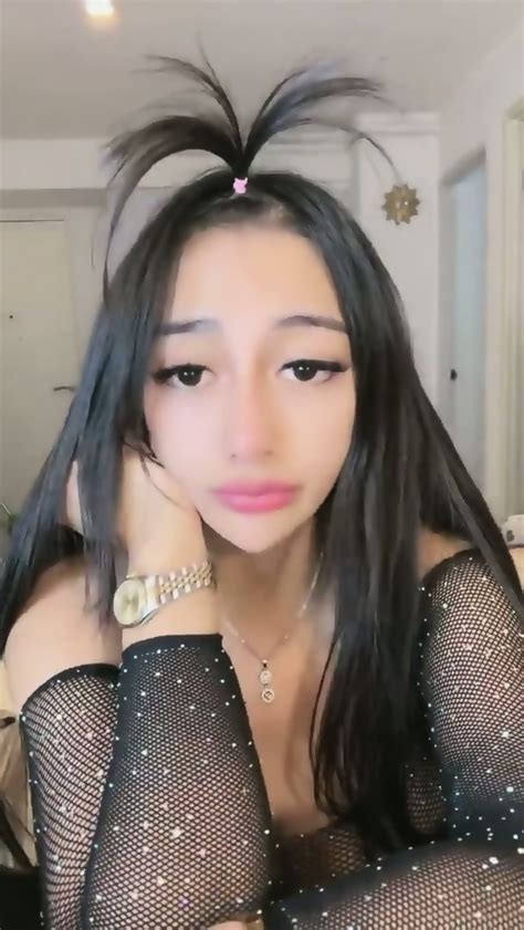 Telegram Gexcom Mode Culun Mrc Kavita Sambil Pamerin Buah Semangk