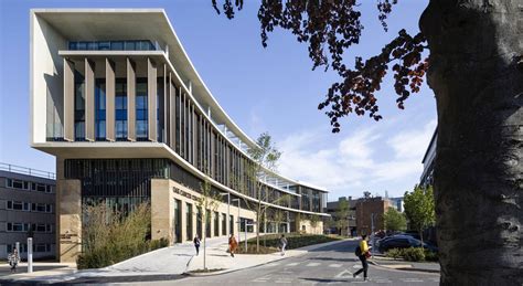 Oak Cancer Centre Mass Timber Midrise Lets Decarbonise Stratfords