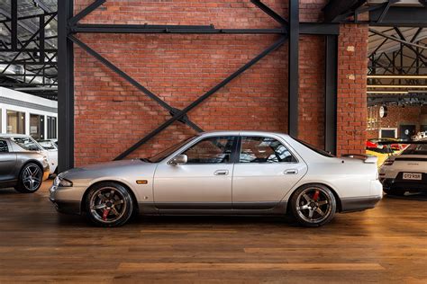 Nissan R33 Gts Silver 4 Richmonds