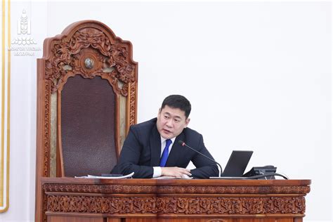 Vip76 Mn Ерөнхий сайдын мэдээллийн цагаар Үндэсний баялгийн сангийн тухай хуулийн хүрээнд