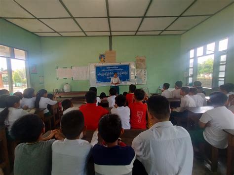 မိုင်းတုံမြို့နယ်အတွင်းရှိ စာသင်ကျောင်းများသို့ အသိပညာပေး ဟောပြောပွဲ က