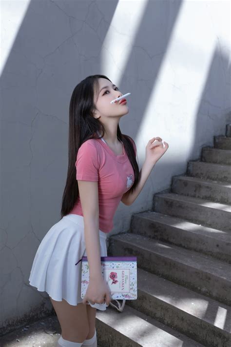 鱼子酱天台少女原版写真 86P 721G 美图岛