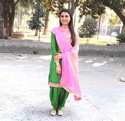 Direct Cash Nidhi Verma Software Employee Model Escorts In Hotel Kukatpally